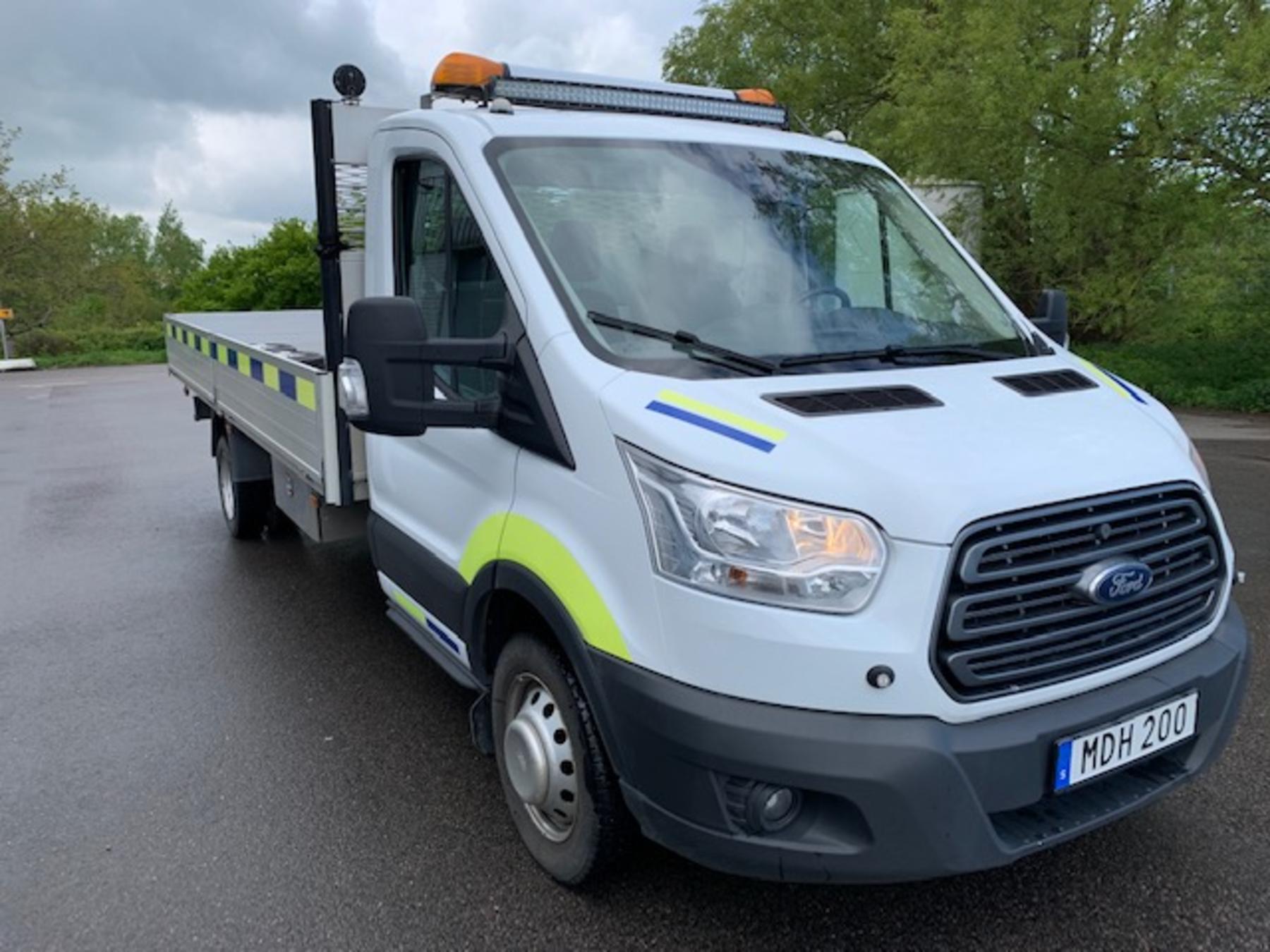 Ford Transit Chassis Cab 2.2 TDCi -16